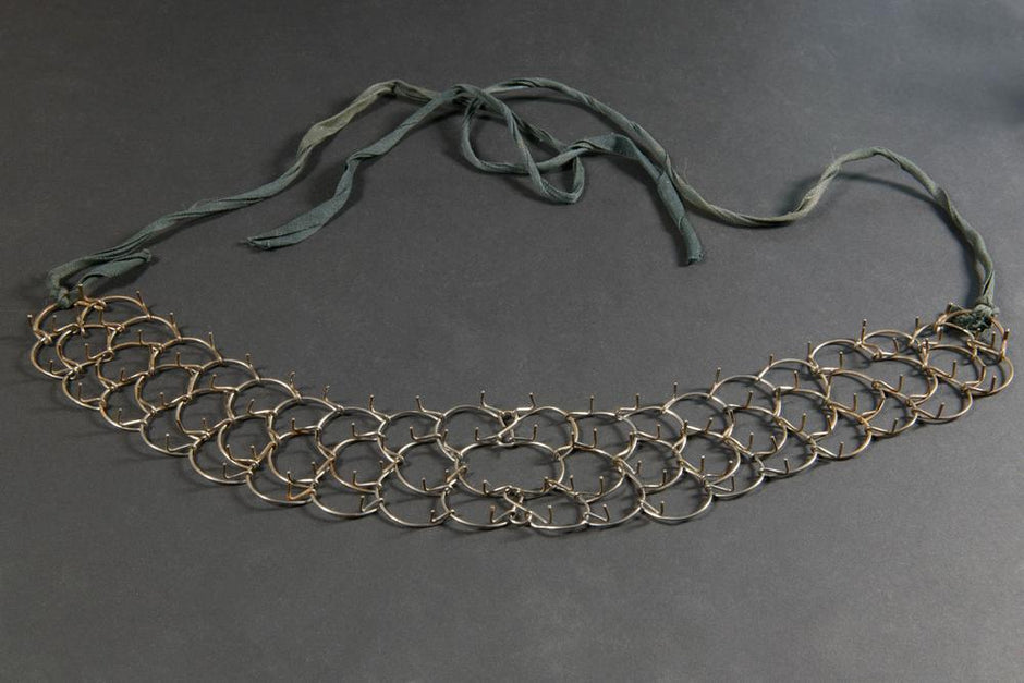 Instruments of penance and flogging : cilices and disciplines | RELICS